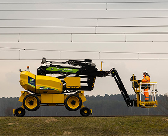 RP450 HV Hybridlösung mit Stage V Technologie